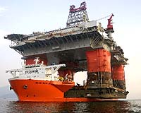 BP Teams Try To Level Listing 'Thunder Horse' Oil Platform